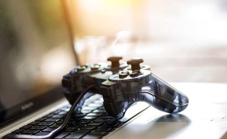 Top 5 Must Have Gaming Gadgets In 2018 - Tenoblog